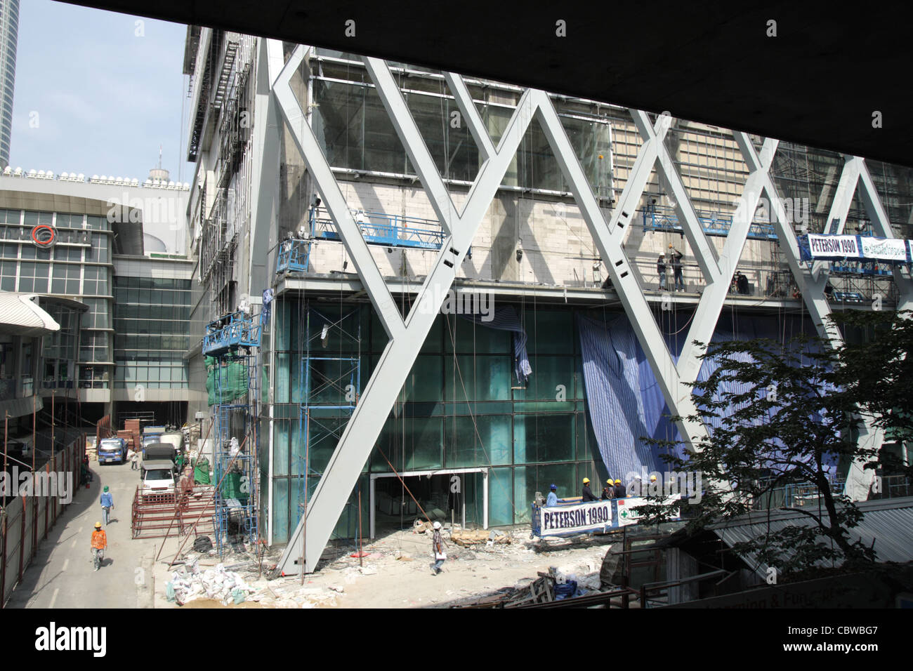 Central World shopping mall in Bangkok Stock Photo - Alamy