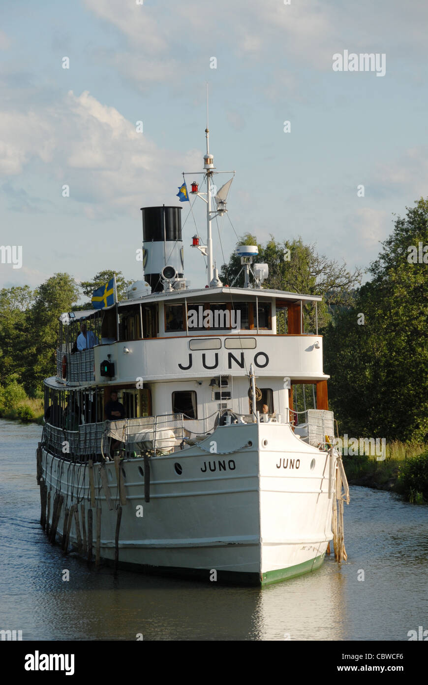 Historic canal boat juno hi-res stock photography and images - Alamy