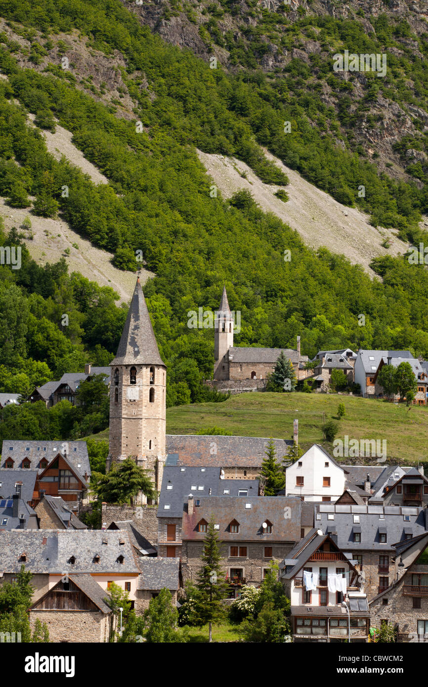 Aran valley salardu hi-res stock photography and images - Alamy