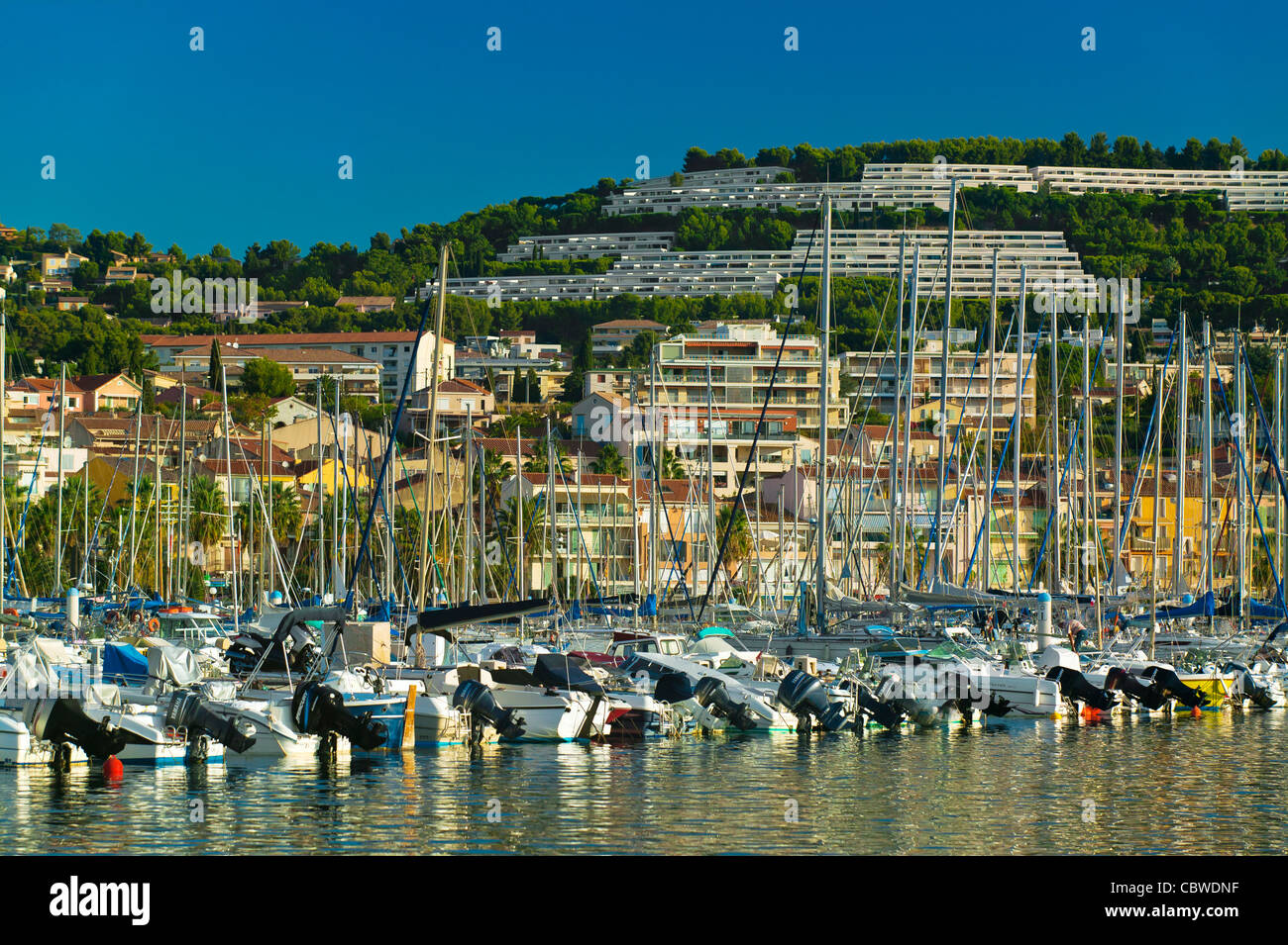 Bandol france hi-res stock photography and images - Alamy