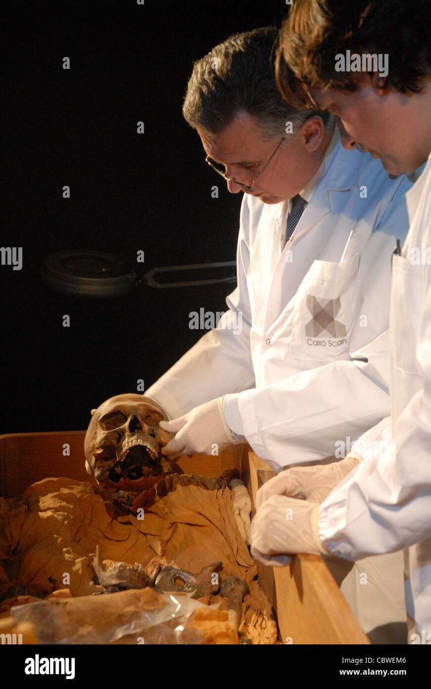 The mummy of Smenkhkere (BC 1374 XVIIIth Dynasty) at the Egyptian ...