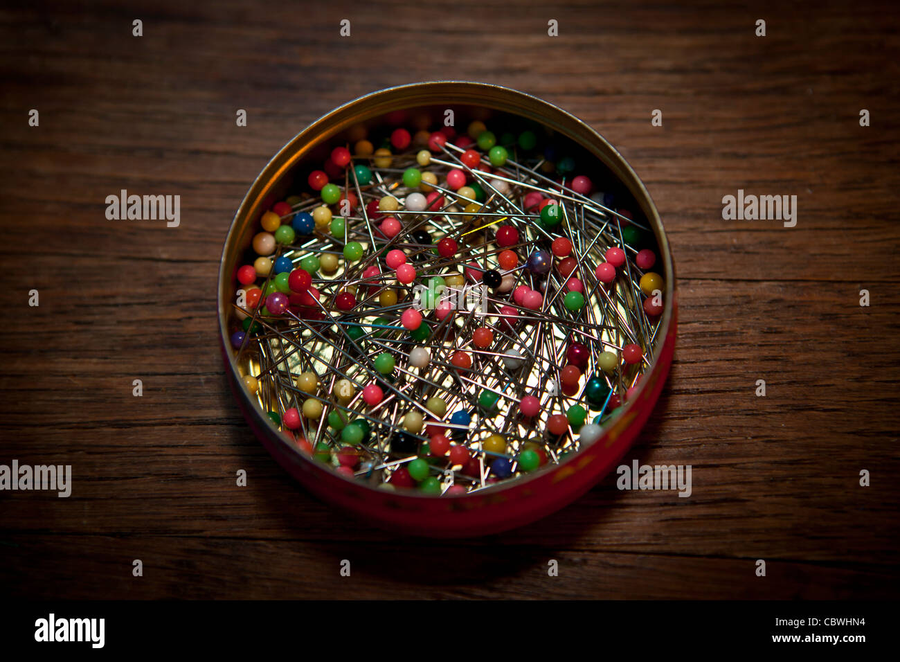 Point pins hi-res stock photography and images - Alamy