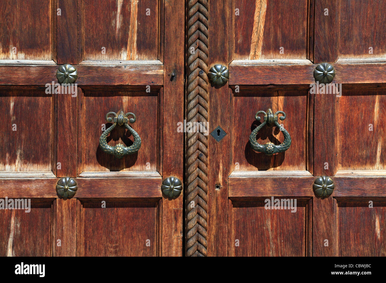 Open front door and mansion hi-res stock photography and images - Alamy