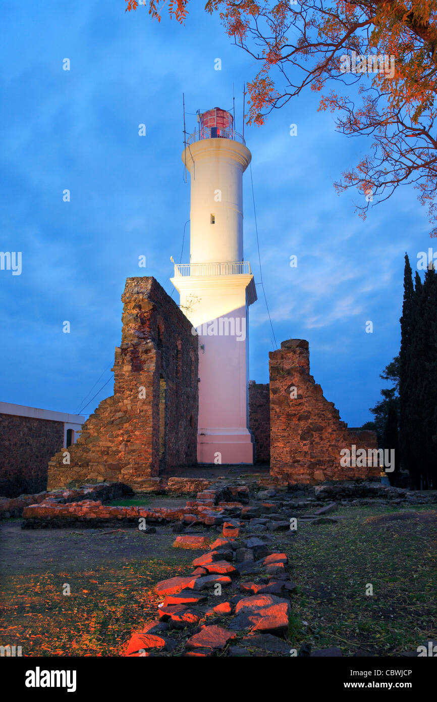 Old Lighthouse of Colonia del Sacramento at twilight. Uruguay Stock ...