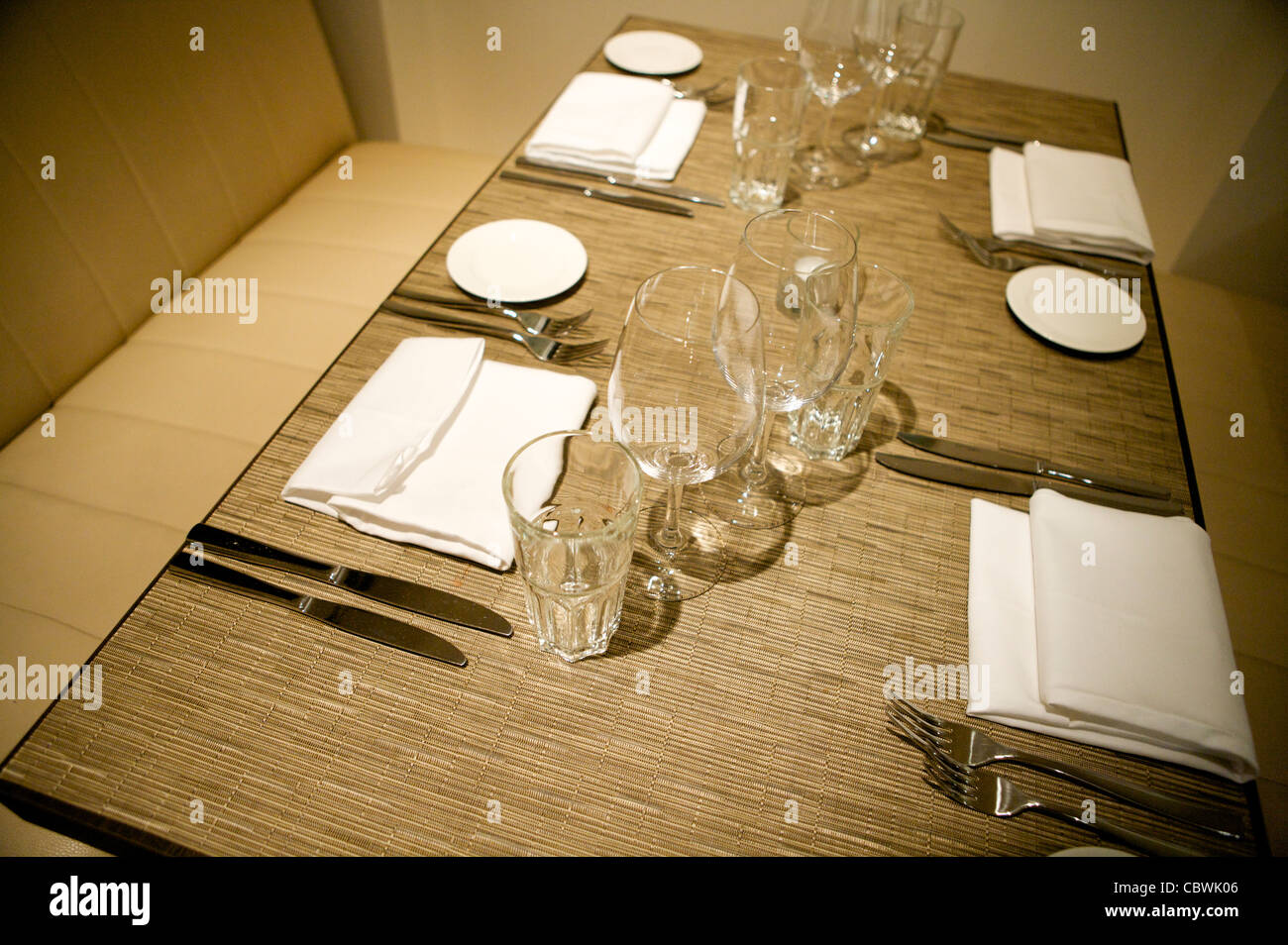 Modern Restaurant Interior with table set Stock Photo - Alamy