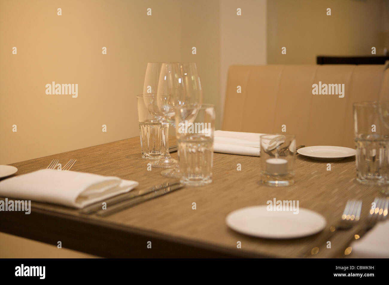 Modern Restaurant Interior with table set Stock Photo - Alamy