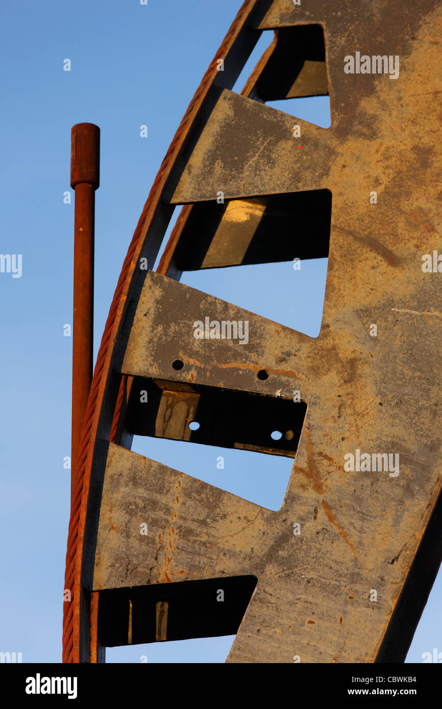 Oil pump on an oil well on the Midway-Sunset oil field near Taft ...
