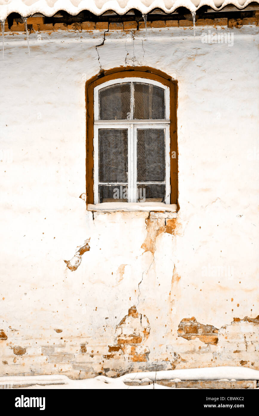 window of the old brick building Stock Photo - Alamy