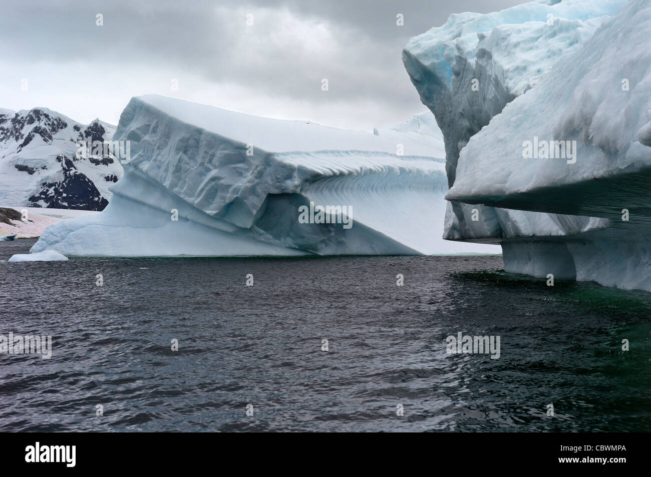 Iceberg pleneau island hi-res stock photography and images - Alamy