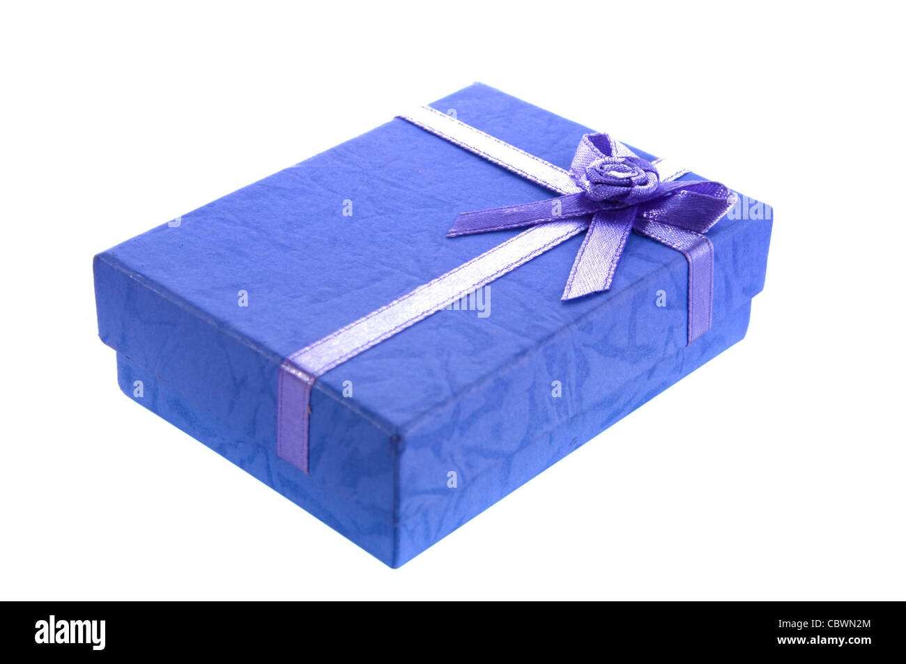 Small purple gift bow Cut Out Stock Images & Pictures - Alamy