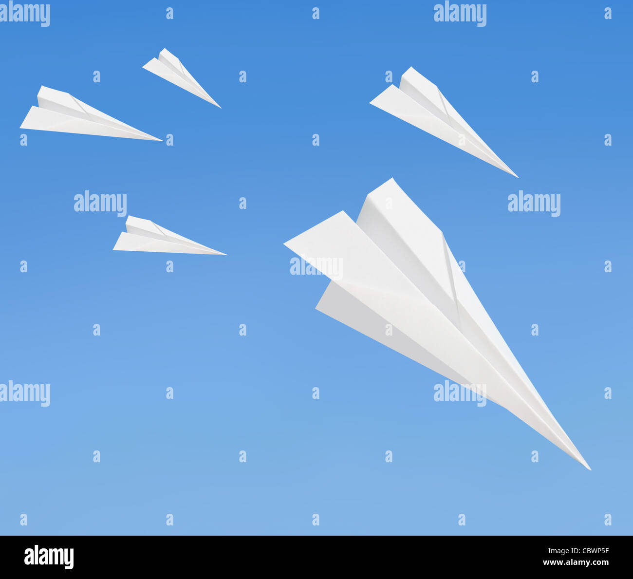 Paper plane flying hi-res stock photography and images - Alamy