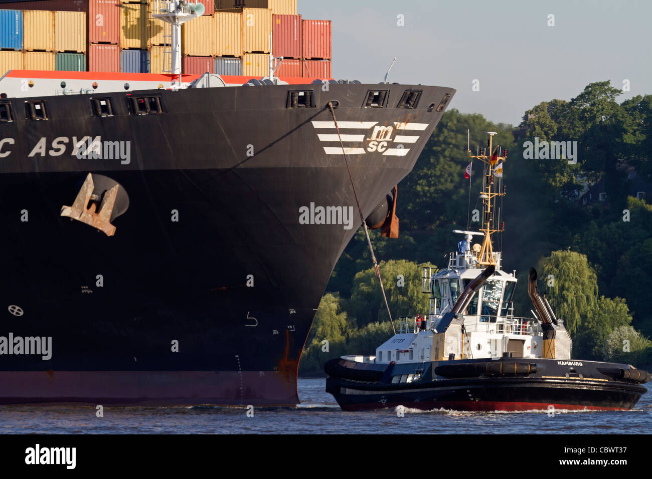 Container ship at harbor of Hamburg, Germany Stock Photo - Alamy