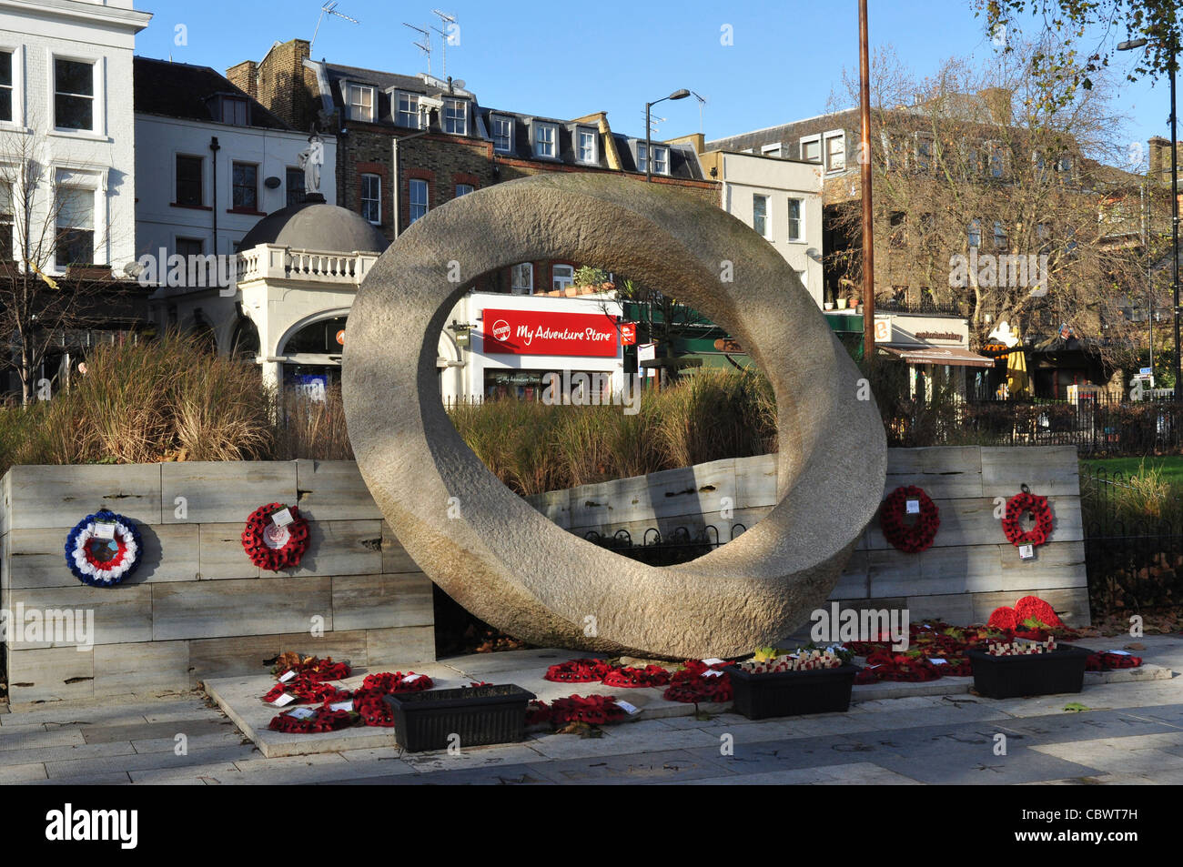 War Memorial, Islington Green, London, England, UK Stock Photo - Alamy