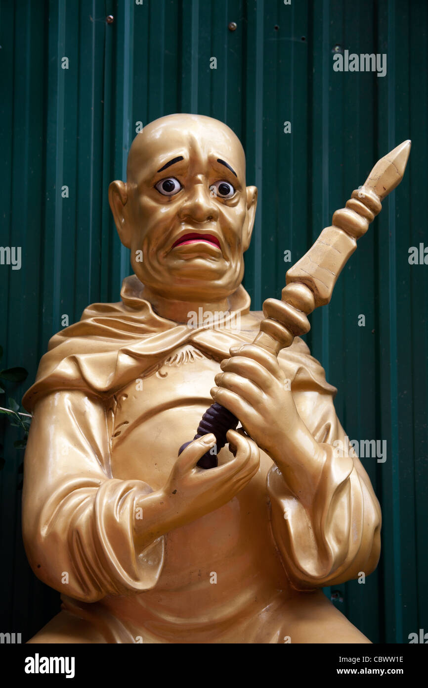 Gold painted Buddha Ten Thousand Buddhas Monastery - Man Fat Tsz - a ...