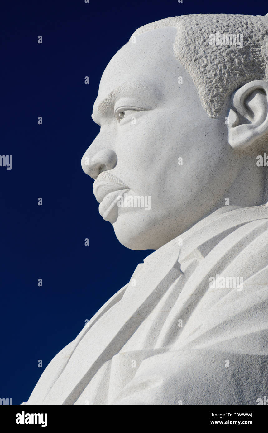 Martin Luther King Jr Memorial Statue Washington DC // WASHINGTON DC ...