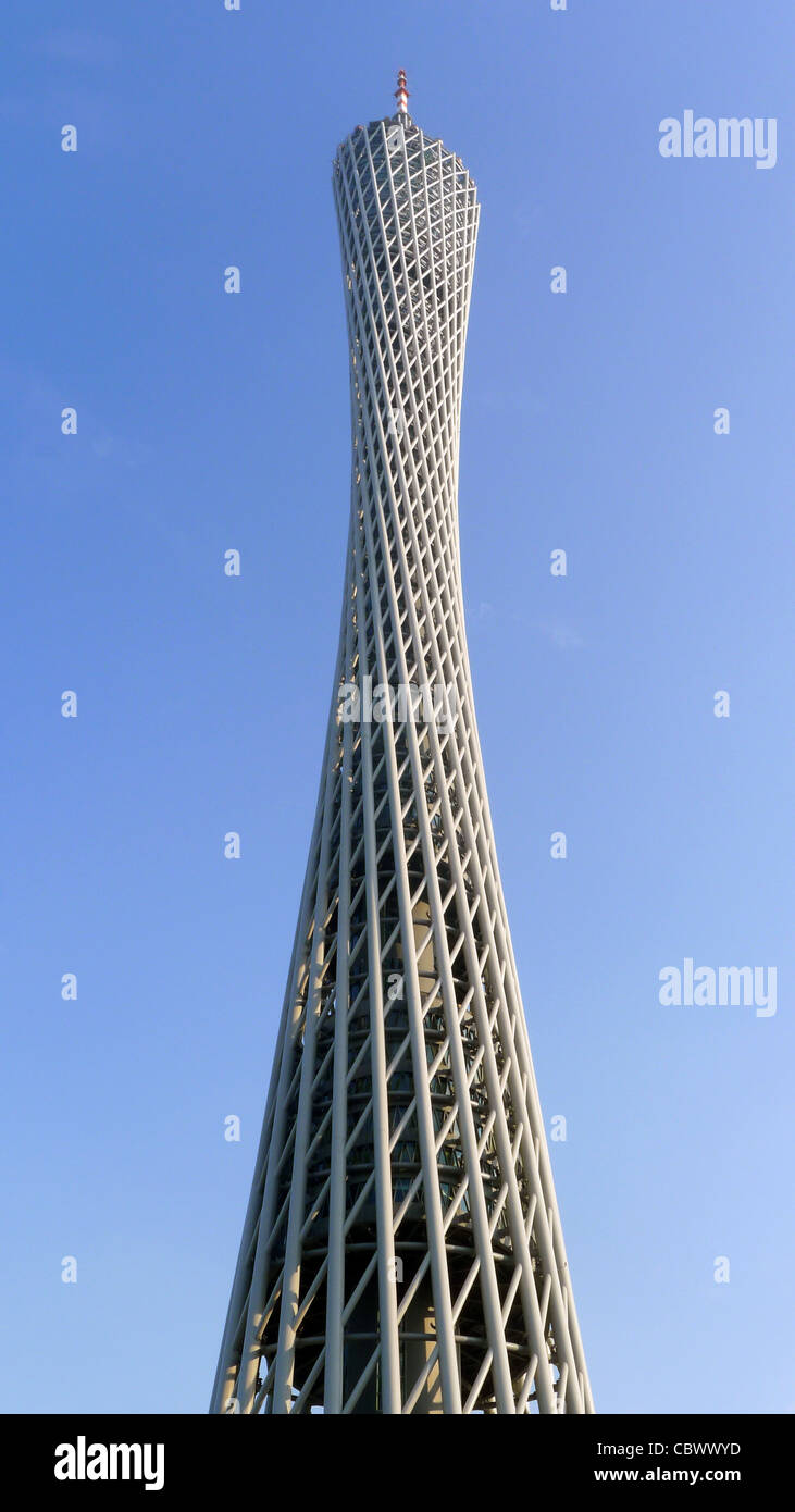 skyscraper sky city architecture tower urban modern skyline building ...