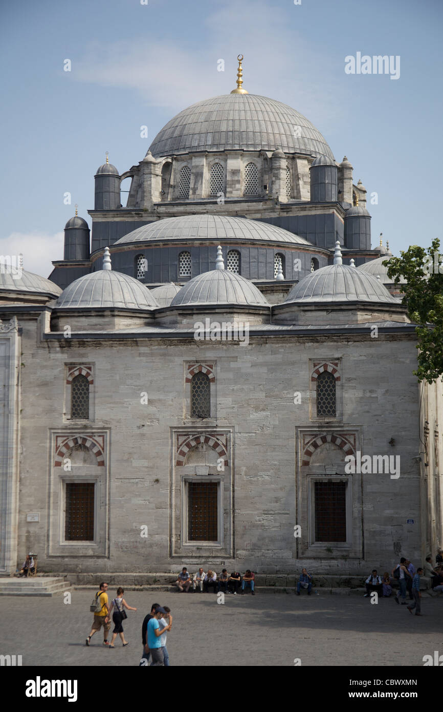 The Mosque of Süleyman the Magnificient, Istanbul, Turkey Stock Photo ...