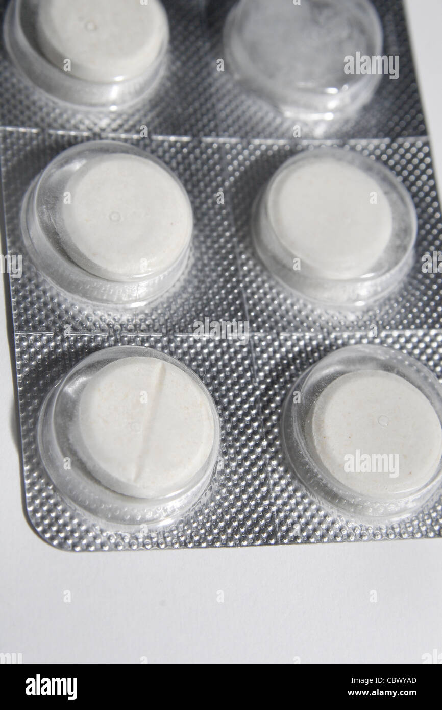 Cefalexin tablets in blister pack for animal use Stock Photo - Alamy