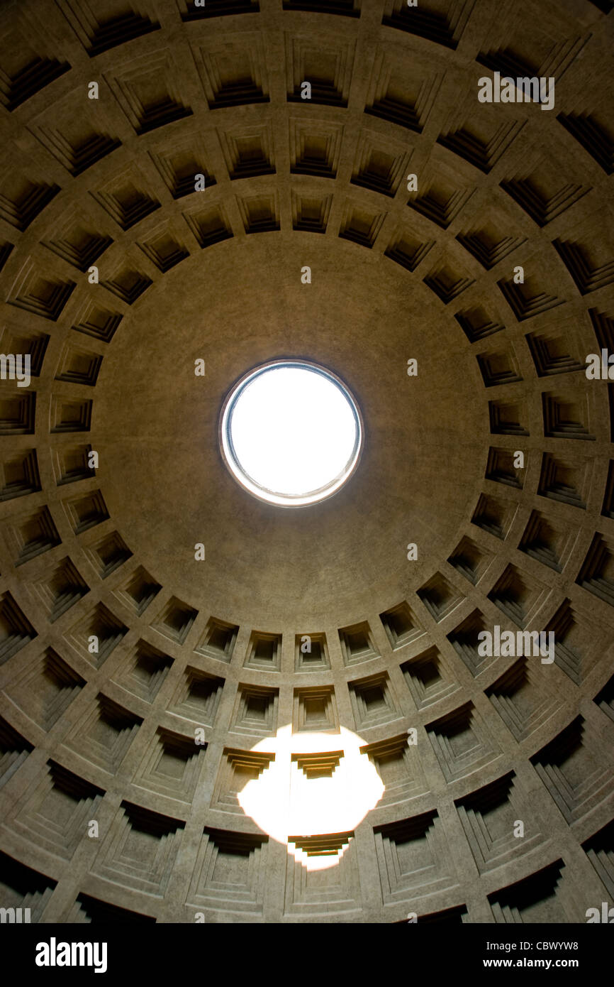 Round roof roman architecture antique hi-res stock photography and ...