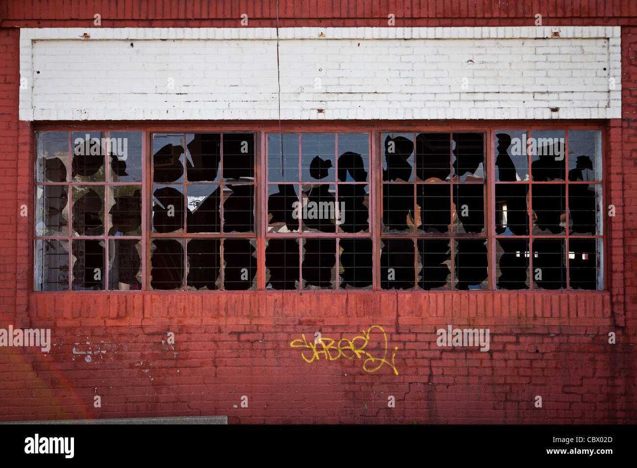 Broken windows hi-res stock photography and images - Alamy