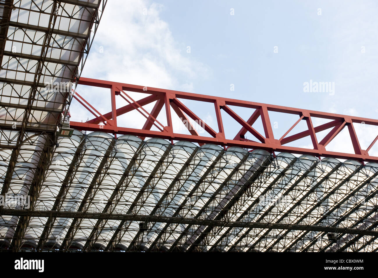 Enclosed Stadium High Resolution Stock Photography and Images - Alamy