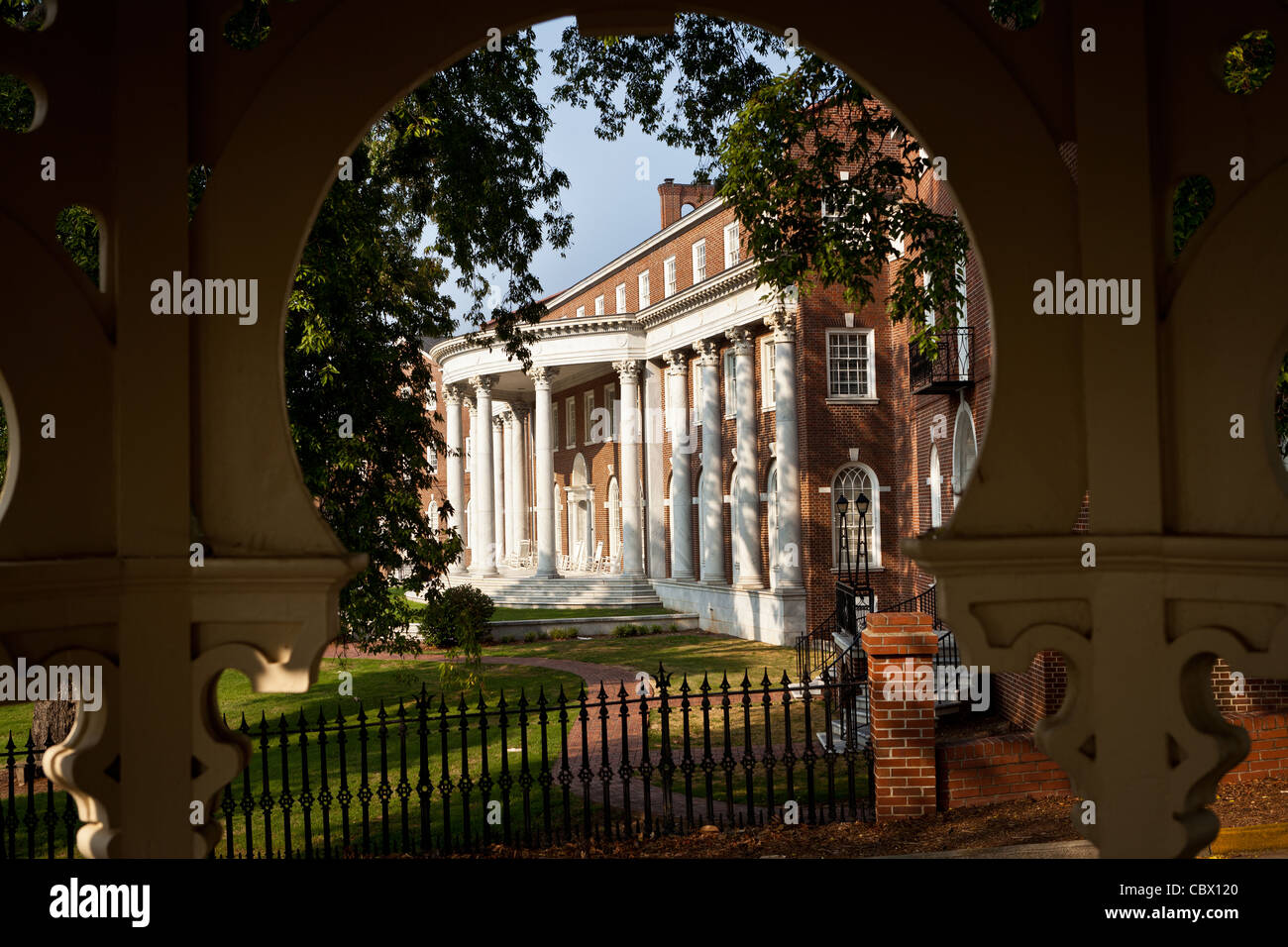 Bond university school of architecture hi-res stock photography and ...
