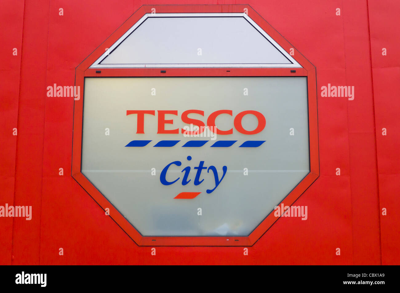 Store logo hi-res stock photography and images - Alamy