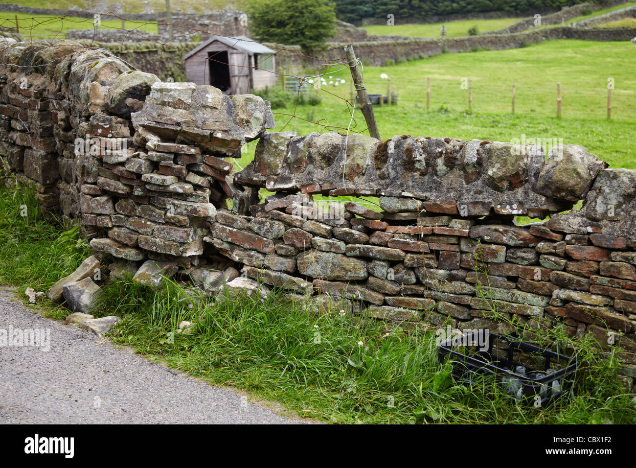 Dry Stone Wall Damage High Resolution Stock Photography and Images - Alamy