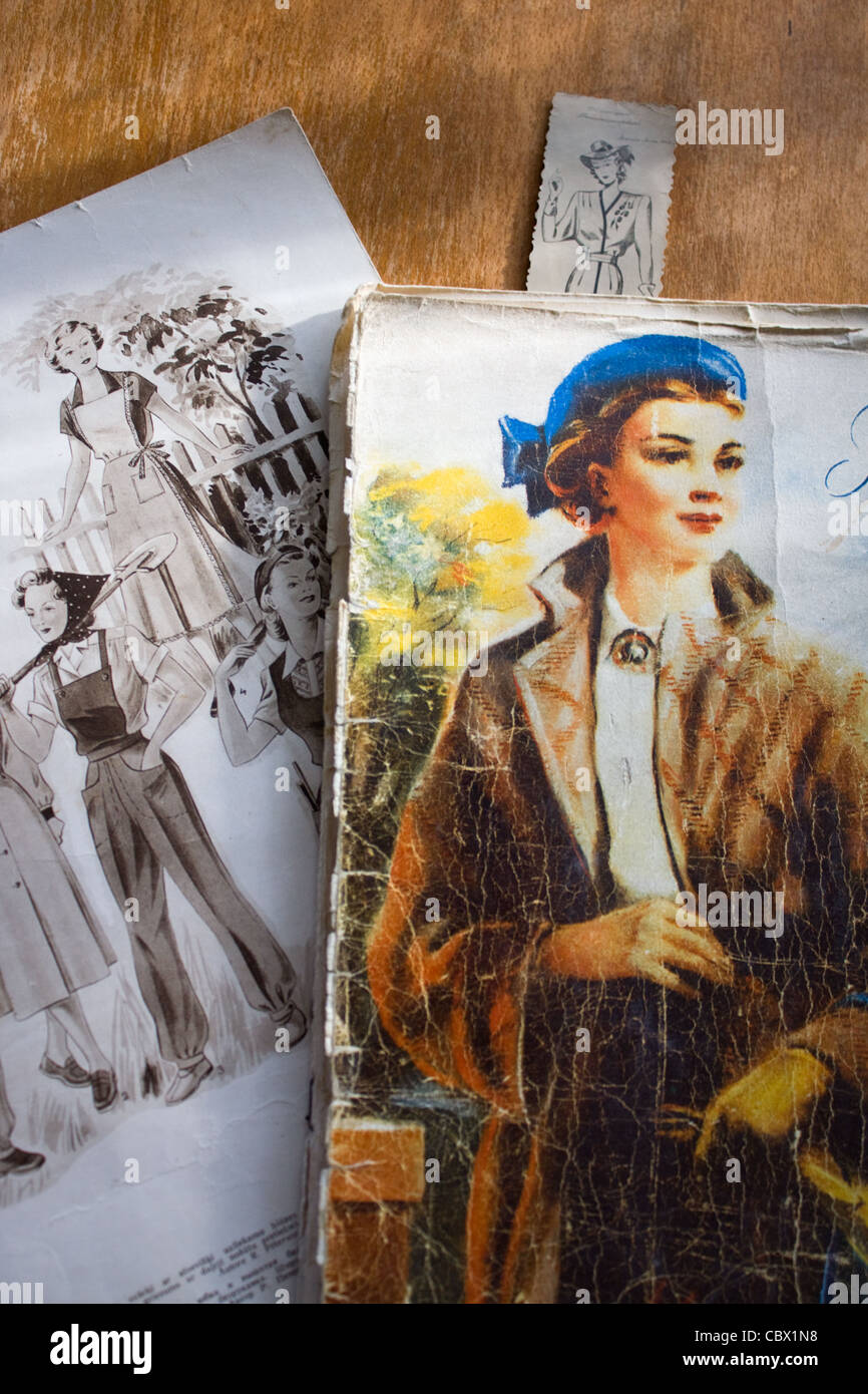 Old fashion magazine "Rigas Modes" (01) 1953 Soviet Latvia Stock Photo ...