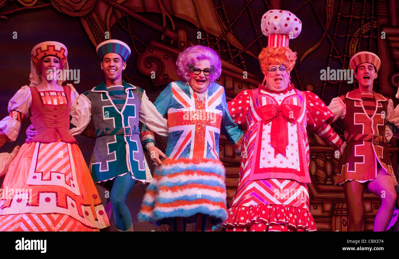 Dick Whittington panto starring Dame Edna Everage and Eric Potts as ...