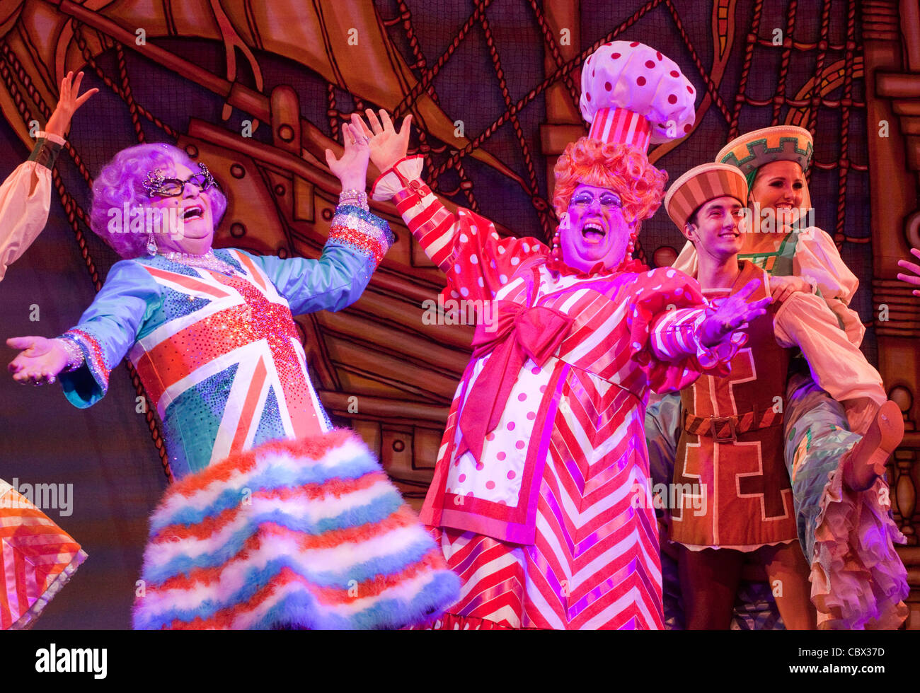 Dick Whittington panto starring Dame Edna Everage amd Eric Potts as ...
