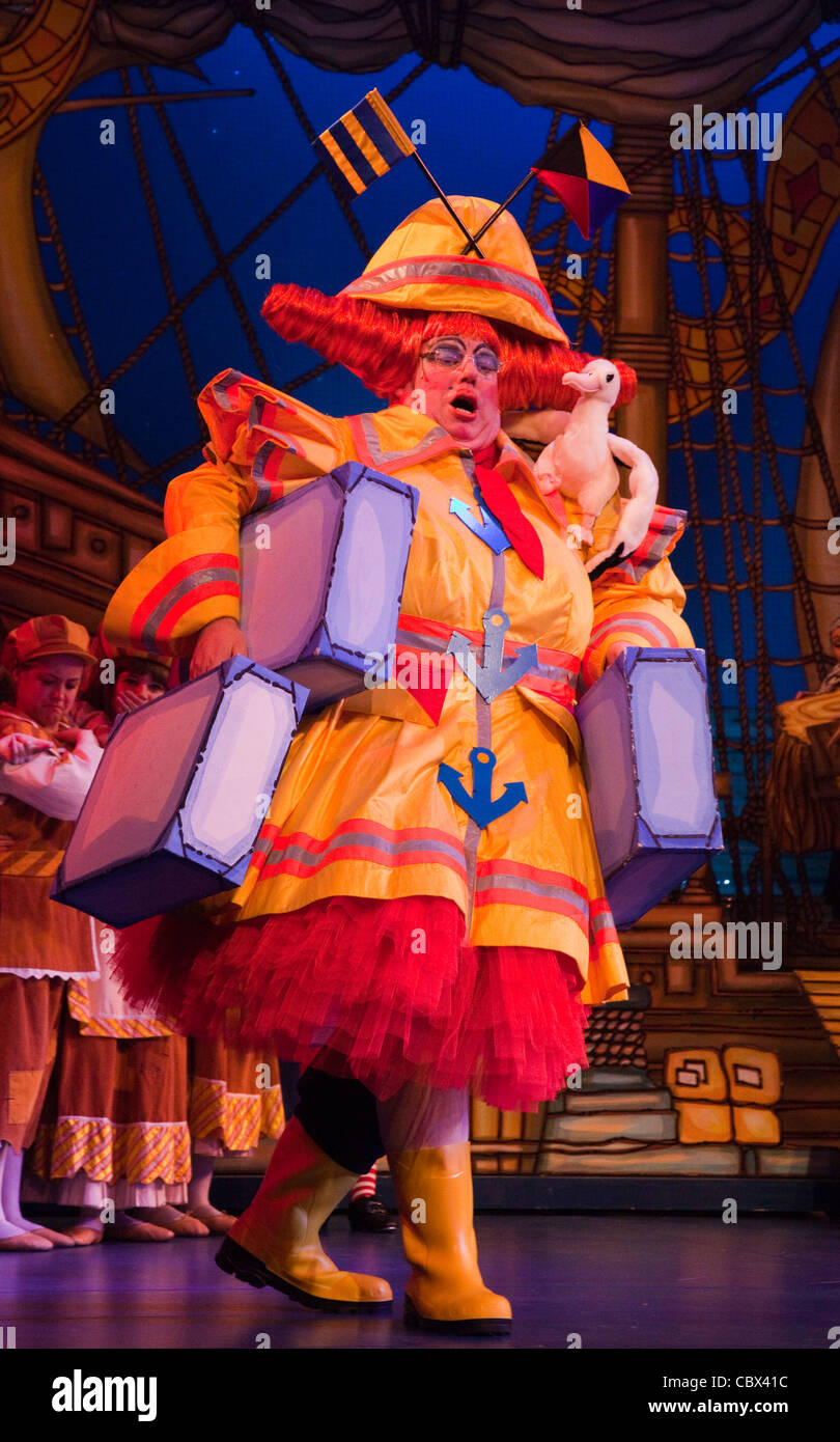 Dick Whittington Panto with Eric Potts as Dame, the Baker's Wife, at ...