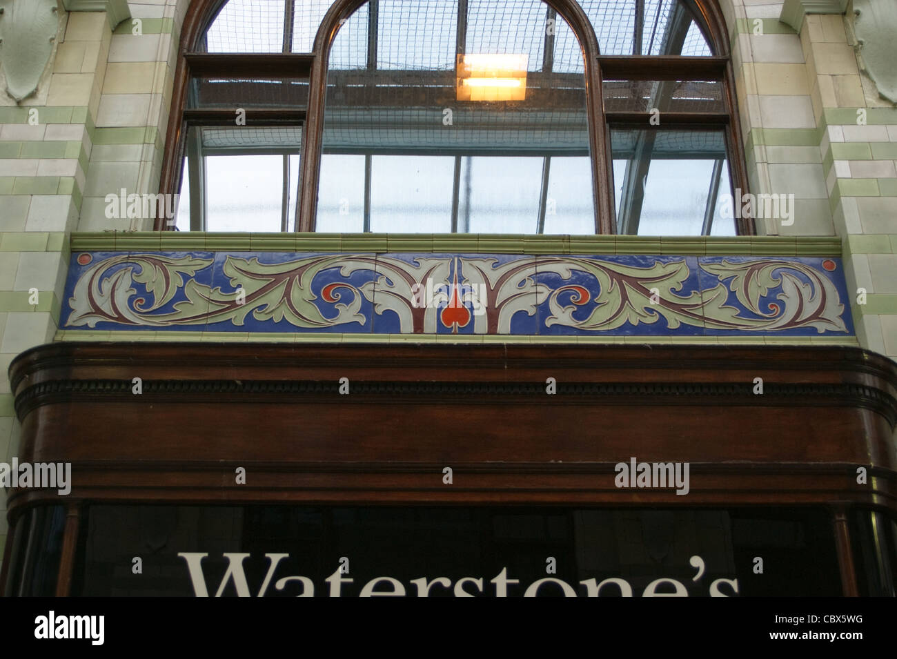 Royal Arcade shopping arcade by George Skipper and W.J. Neatby in the ...