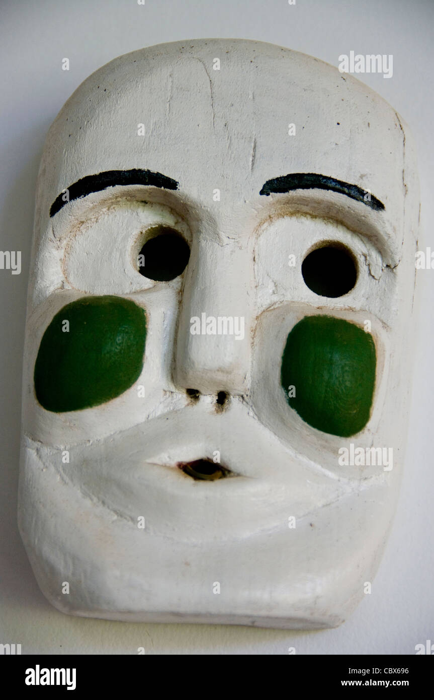 Tribal dancing mask hi-res stock photography and images - Alamy