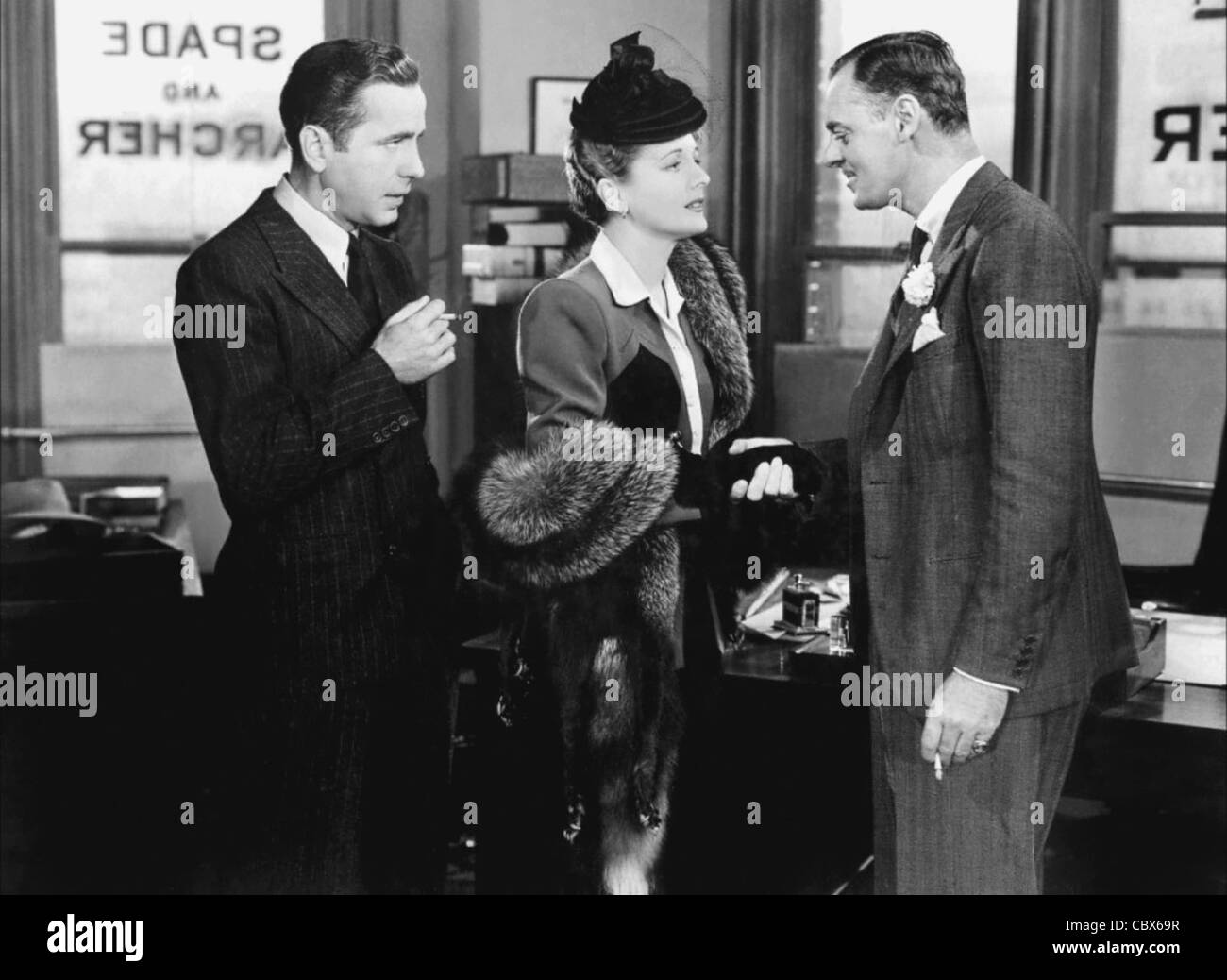 Humphrey Bogart - The Maltese Falcon Stock Photo - Alamy