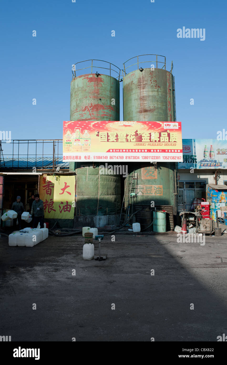 Chinese gutter hi-res stock photography and images - Alamy