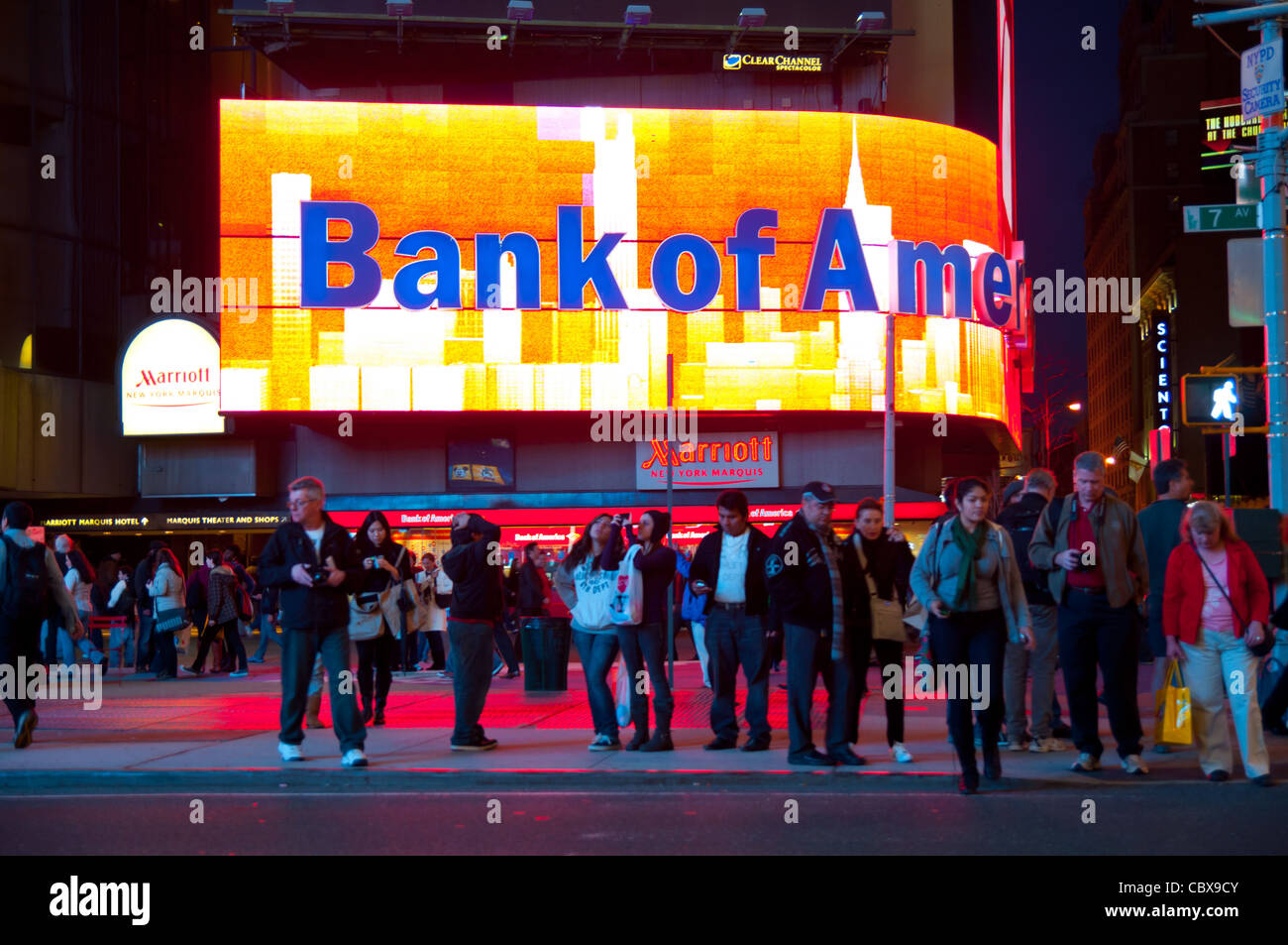 Bank neon sign hi-res stock photography and images - Alamy