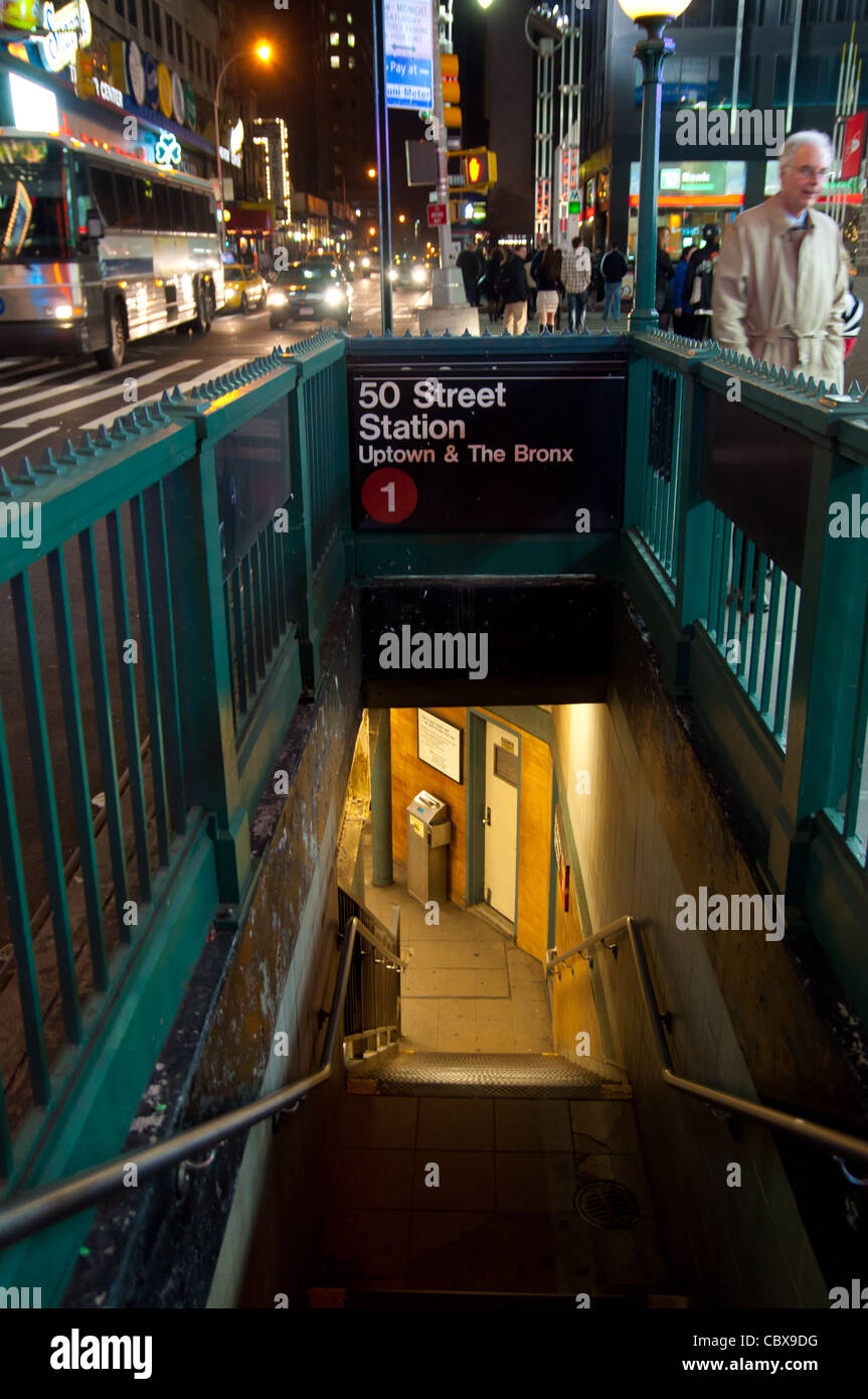 Subway store summer hi-res stock photography and images - Alamy