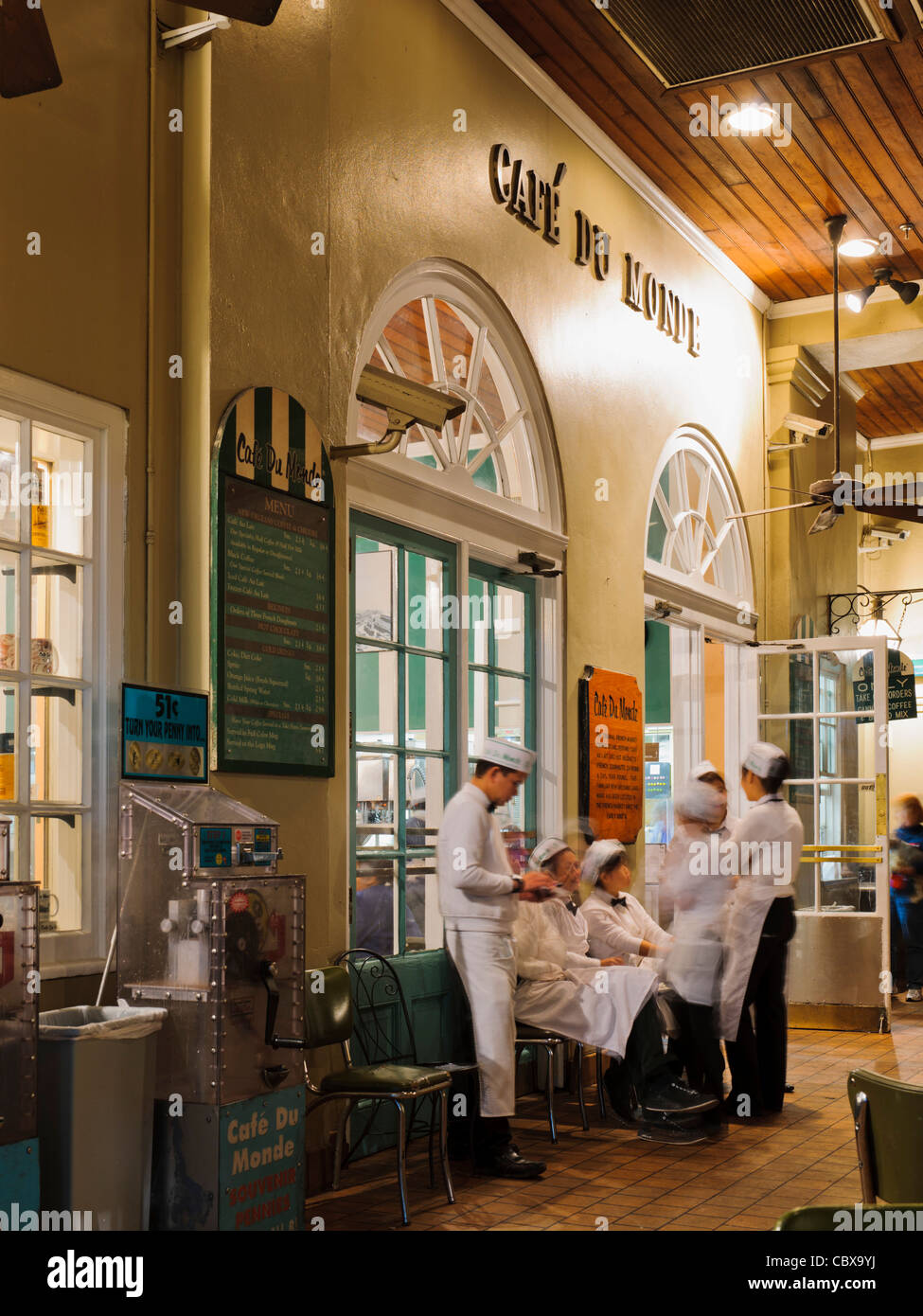 Cafe du monde hi-res stock photography and images - Alamy