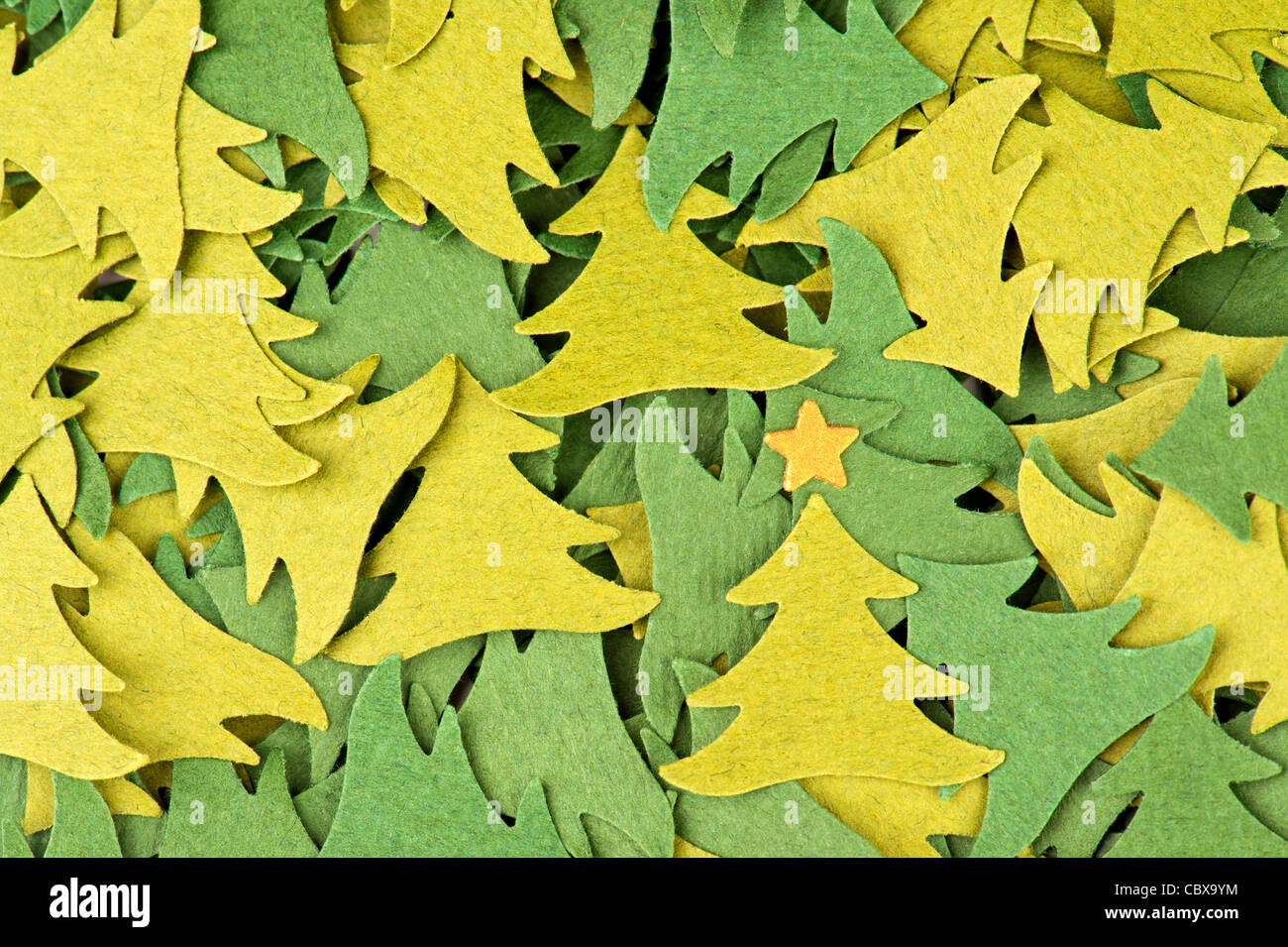 Paper christmas trees hi-res stock photography and images - Alamy