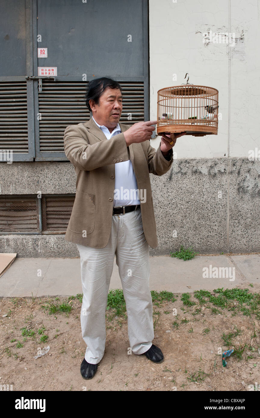 Mr. Liu Ming is a retired worker. His favorite activities are walking ...