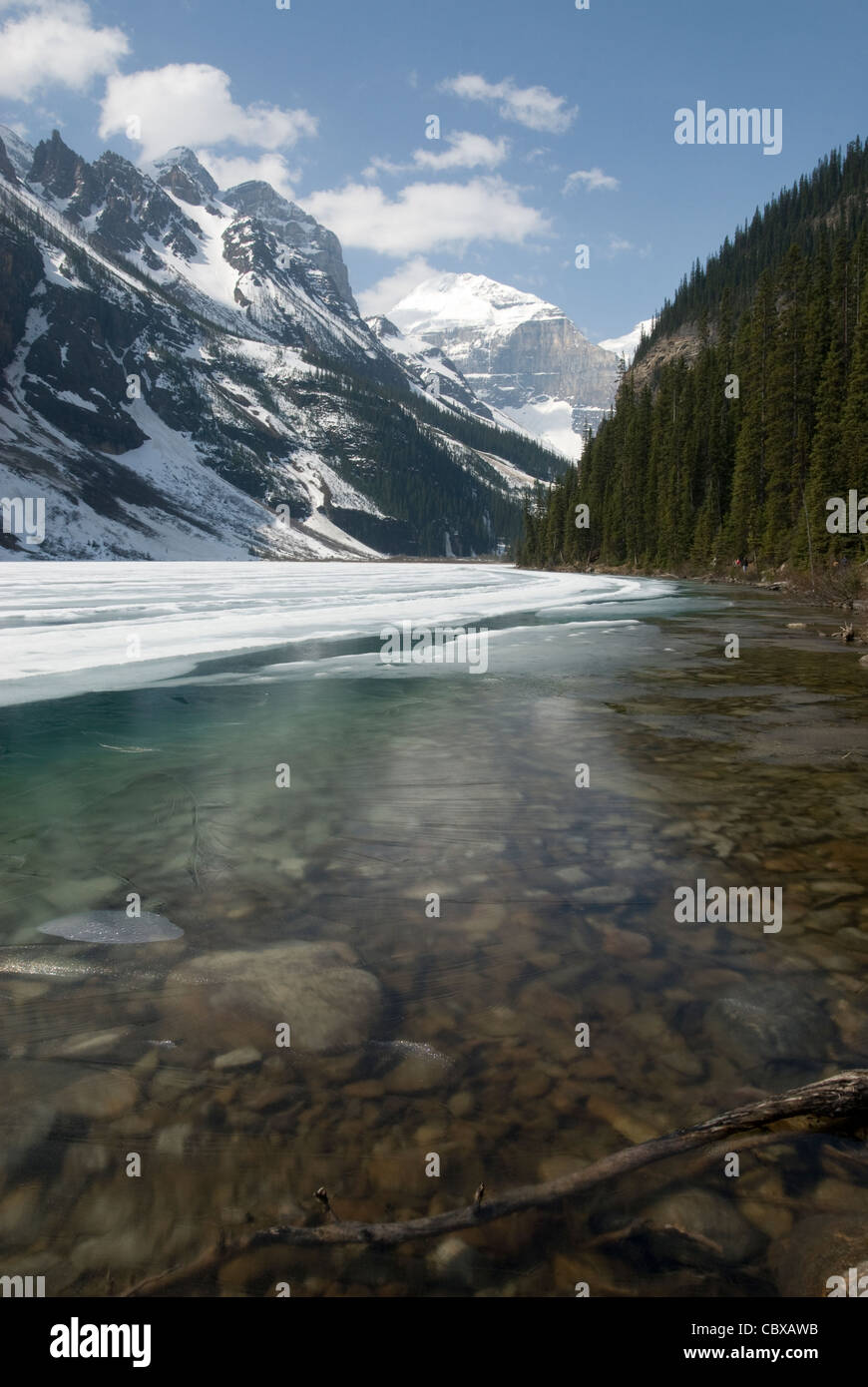 Frozen lake and mountains, Lake Louise, Banff, Alberta, Canada Stock ...