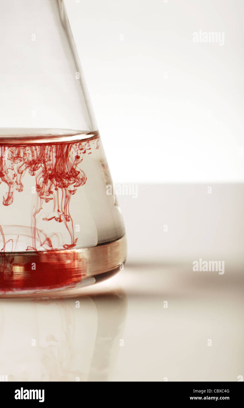 Water still laboratory hi-res stock photography and images - Alamy