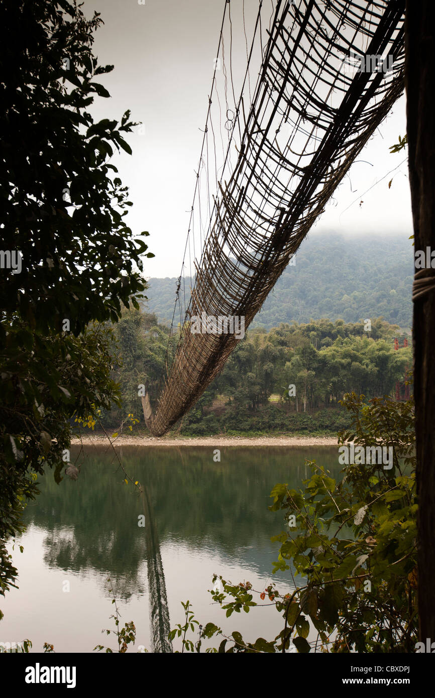 Old suspension bridge hi-res stock photography and images - Alamy