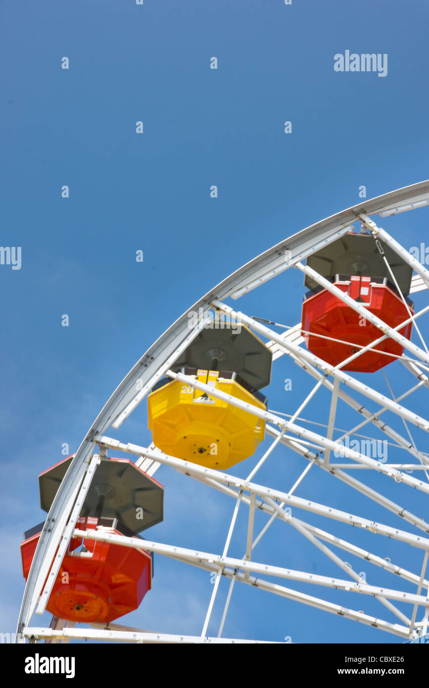 Vibrant colored ferris wheel hi-res stock photography and images - Alamy