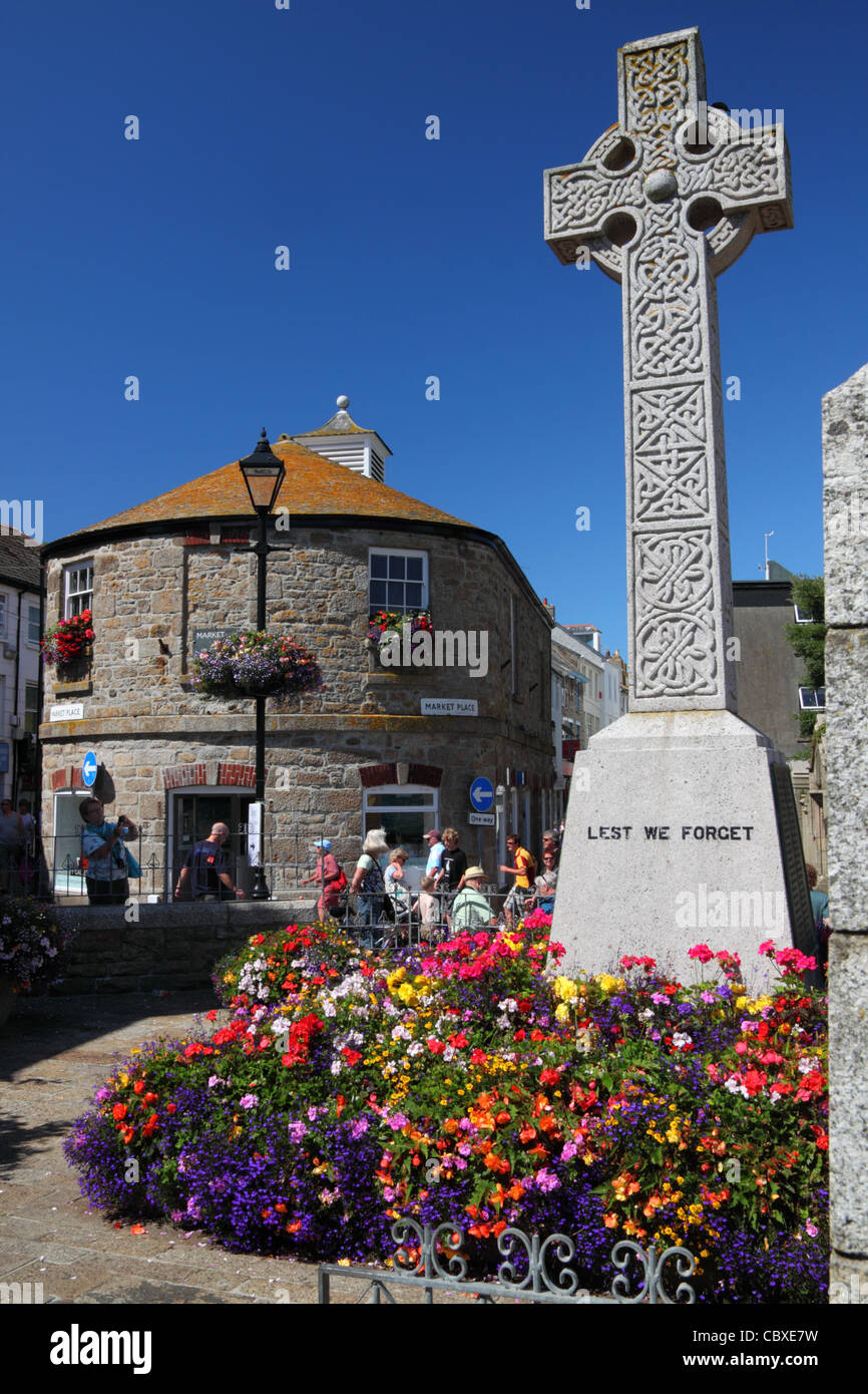 War memorial, St Ives, Cornwall, UK Stock Photo - Alamy