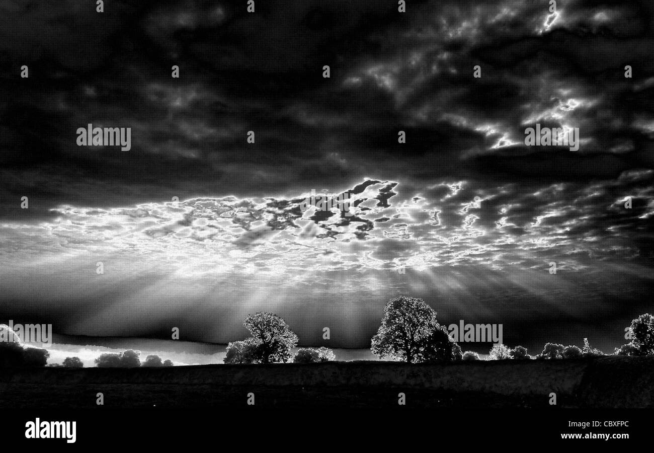 Sunbeams Black and White Stock Photos & Images - Alamy
