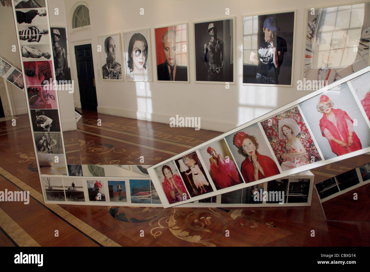 Dazed and confused hi-res stock photography and images - Alamy