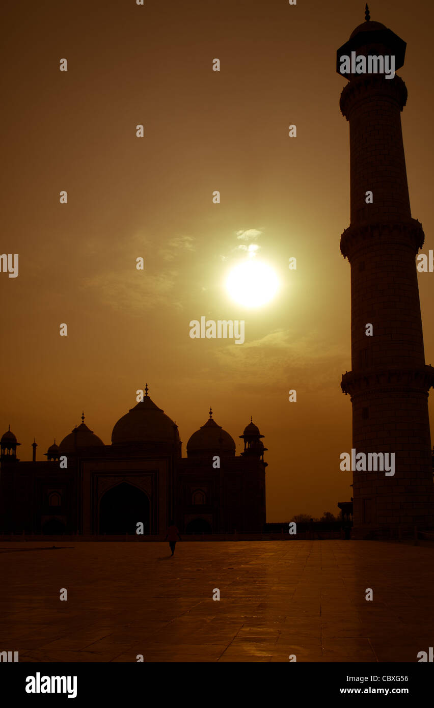 India sun hi-res stock photography and images - Alamy
