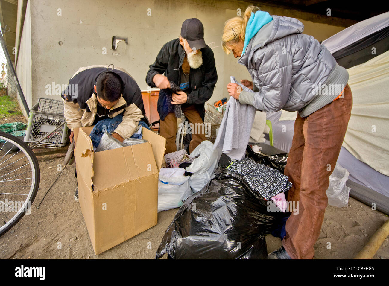 Homeless military veterans live under a Southern California bridge in ...